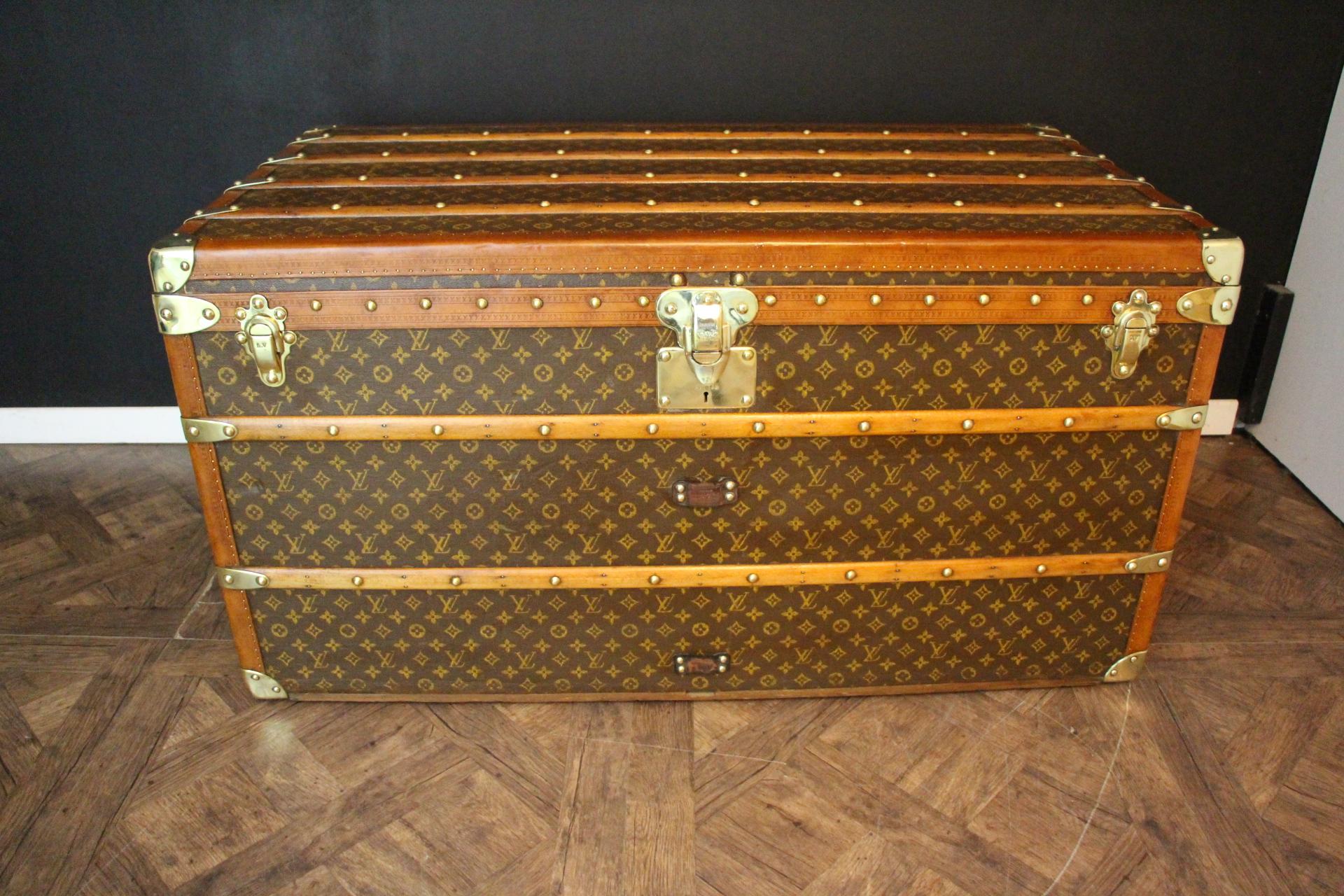 Louis Vuitton Trunk in Monogram, 110 cm Louis Vuitton Steamer Trunk For ...