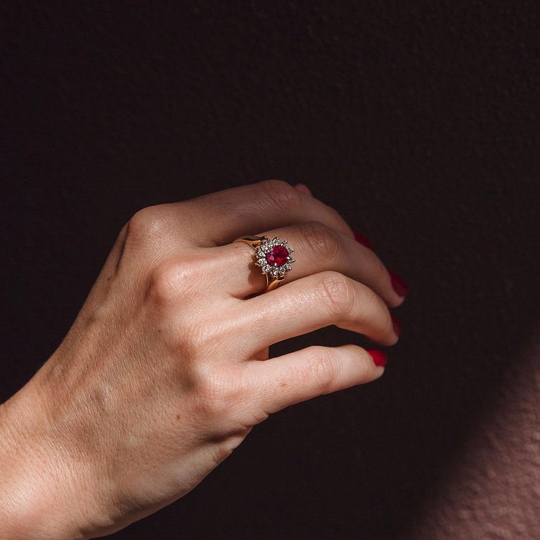 1.14 Carat Bright Red Ruby and Diamond 18 Carat Gold Vintage Cluster ...