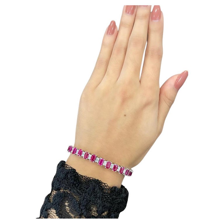 11.72 Ct Ruby and Diamond Bracelet For Sale at 1stDibs