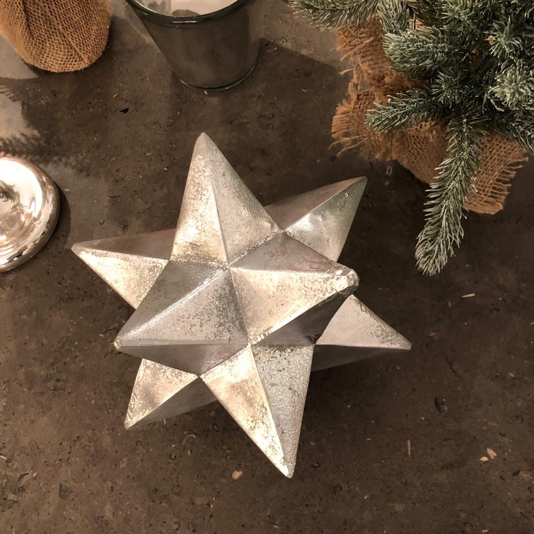 12-Point Resin Painted Wooden Star For Sale at 1stDibs