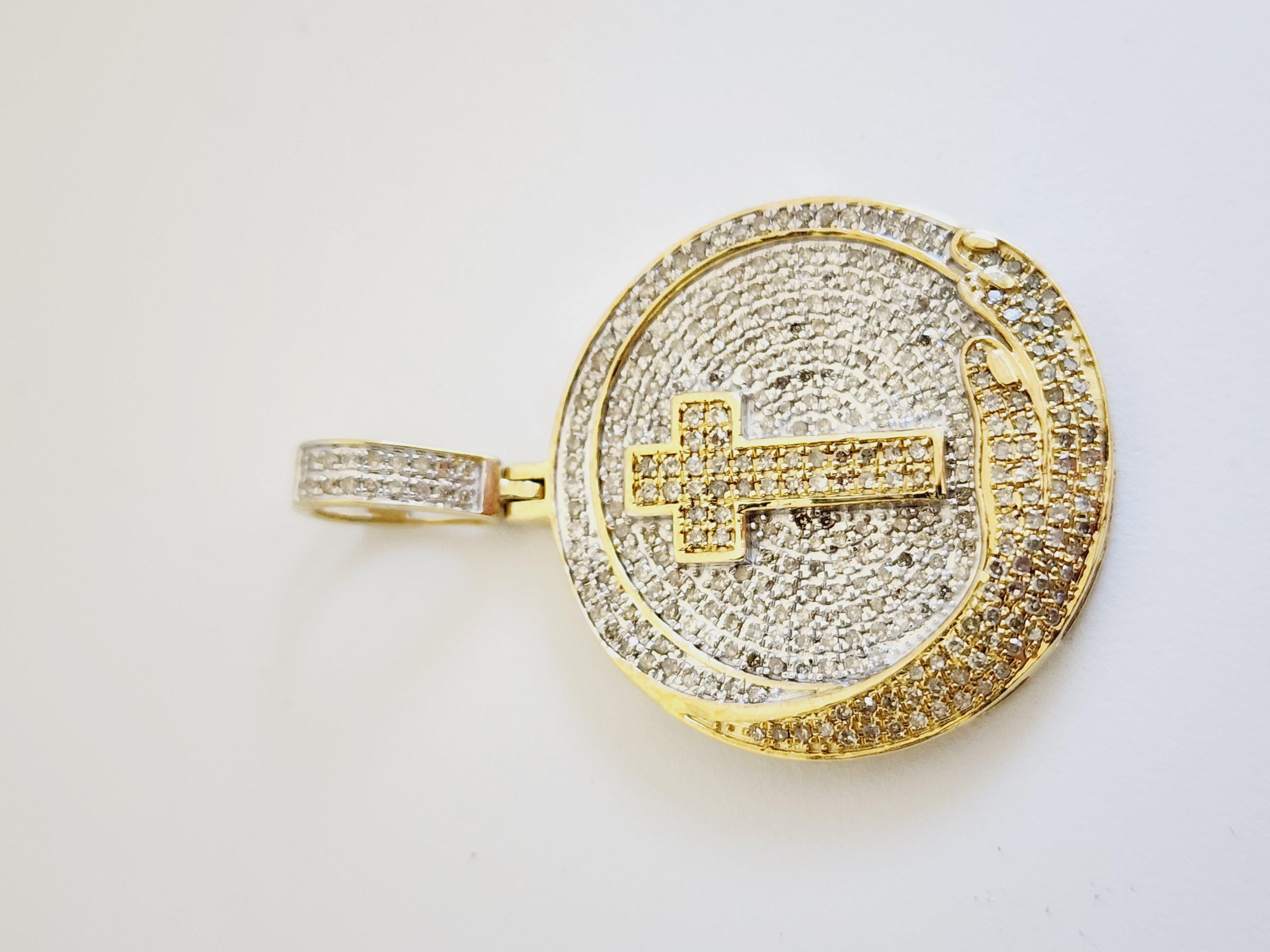 1.20 Carat Diamond Cross Pendant 10 Karat Yellow Gold For Sale at 1stDibs