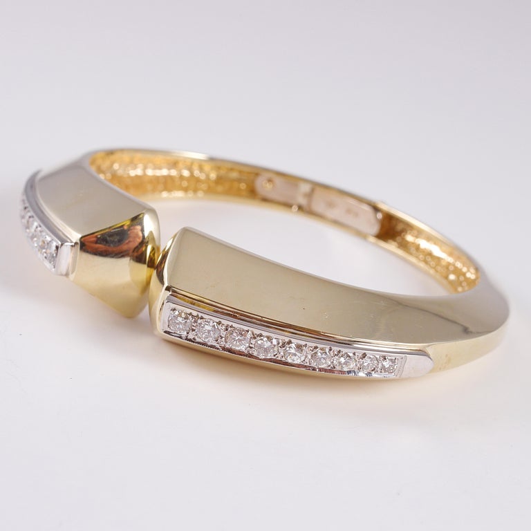 1.20 Carat Diamond Hinged Cuff Bracelet in 14 Karat Gold For Sale at ...