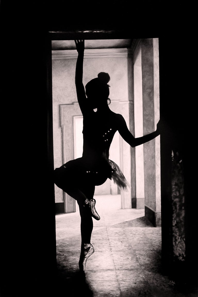 Ivan Pili - Dancer silhouette #1, Painting, Oil on Canvas For Sale at ...