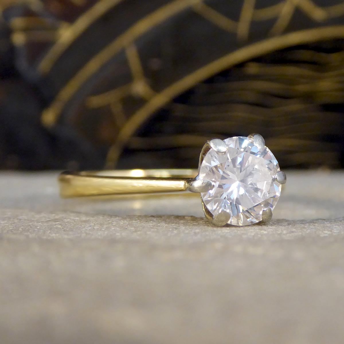 1.15ct Diamond Solitaire Engagement Ring in 18ct Yellow Gold For Sale at 1stDibs