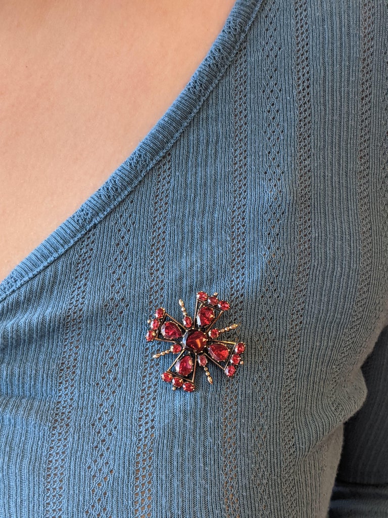 12 Karat Rose Gold and Garnet Pin Pendant Mint in Box For Sale at 1stDibs