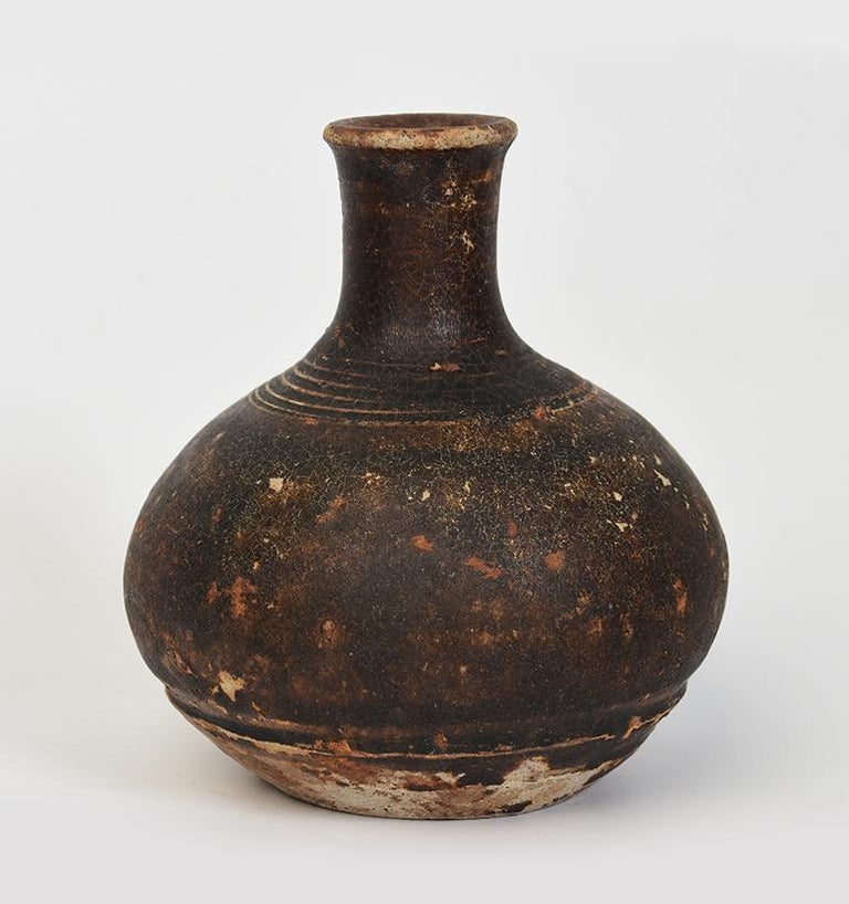 12e siècle, Angkor Vat, ensemble de pots à miel anciens en poterie ...