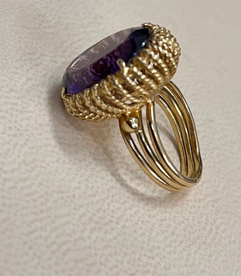 13 Carat Natural Oval Amethyst Cocktail Ring in 18 Karat Yellow Gold ...
