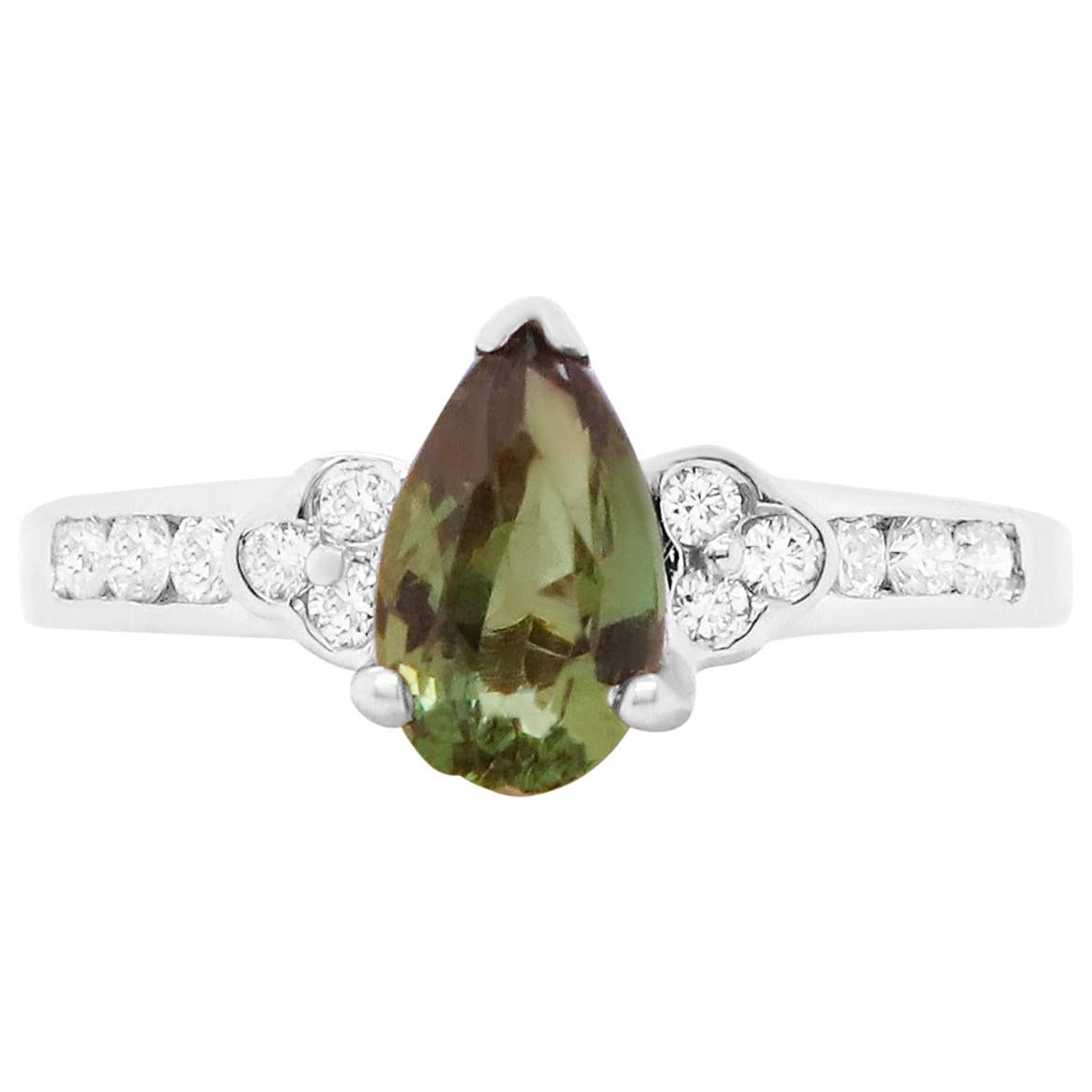 Oval Color-Changing Alexandrite Yellow Gold Ring with Certificate For ...