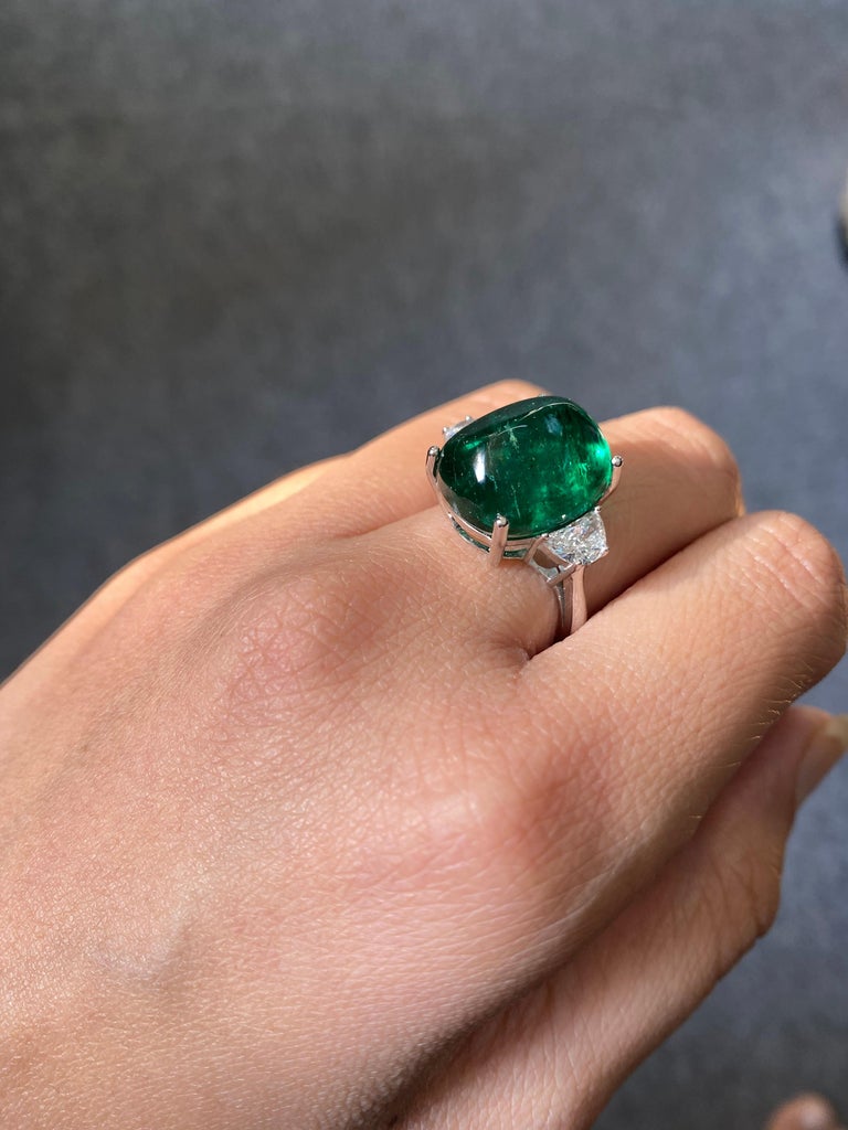Certified 13.47 Carat Sugarloaf Emerald and Diamond Three-Stone ...
