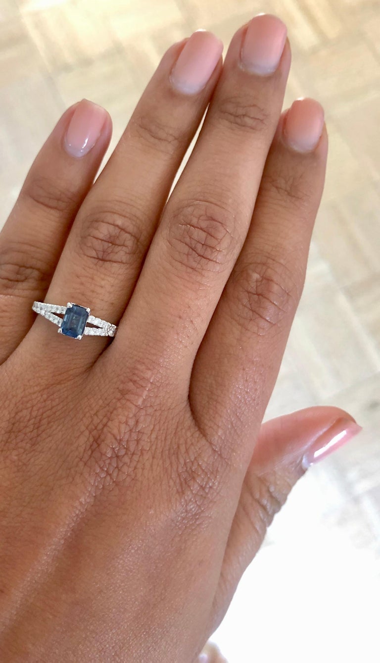 1.35 Carat Sapphire Diamond 14 Karat White Gold Ring For Sale at 1stDibs