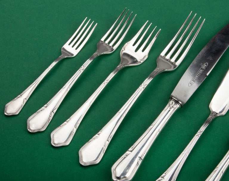 136-Piece Set of Silver Plated Flatware in Canteen made by Wellner For ...