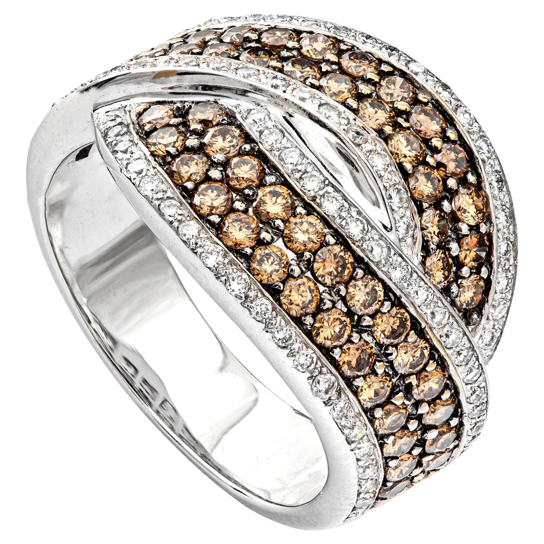 2.74 ct Natural Mix Colored Diamond Cluster Ring For Sale at 1stDibs