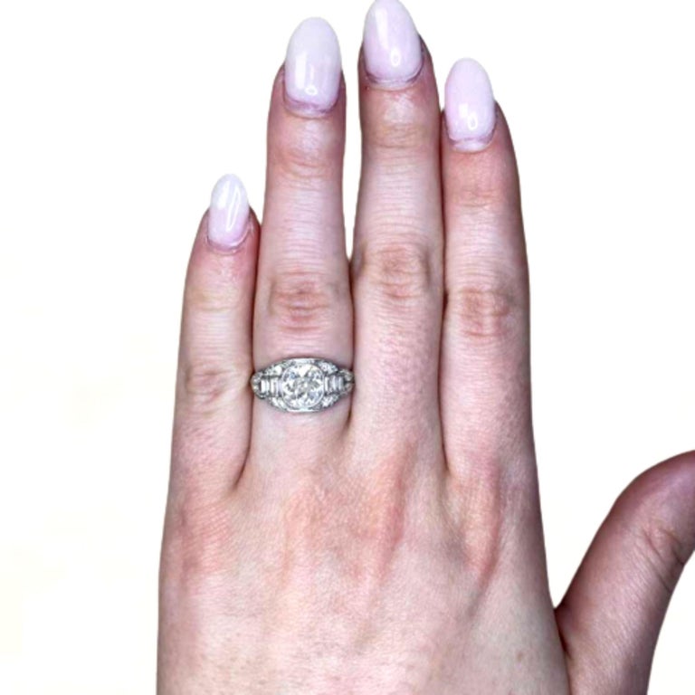 1.37 Carat Cushion-Cut Diamond Engagement Ring, Platinum For Sale at ...