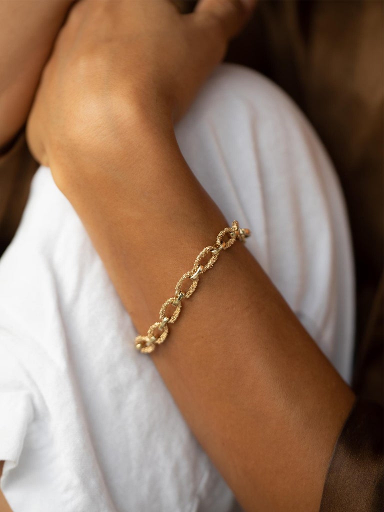 14 Karat Gold Etruscan Granulation Chain Link Bracelet by Mon Pilar For ...