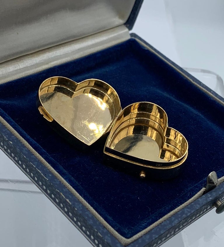 14 Karat Gold Heart Box Jewelry Dresser Pill Patch Ring Box For Sale at ...