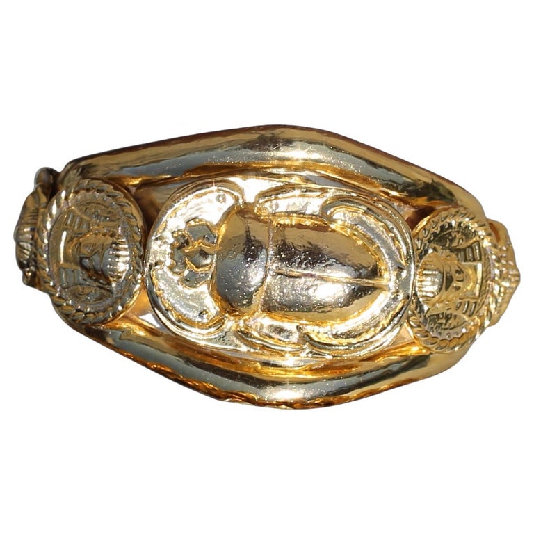 14 karat Gold Scareb Bracelet For Sale at 1stDibs