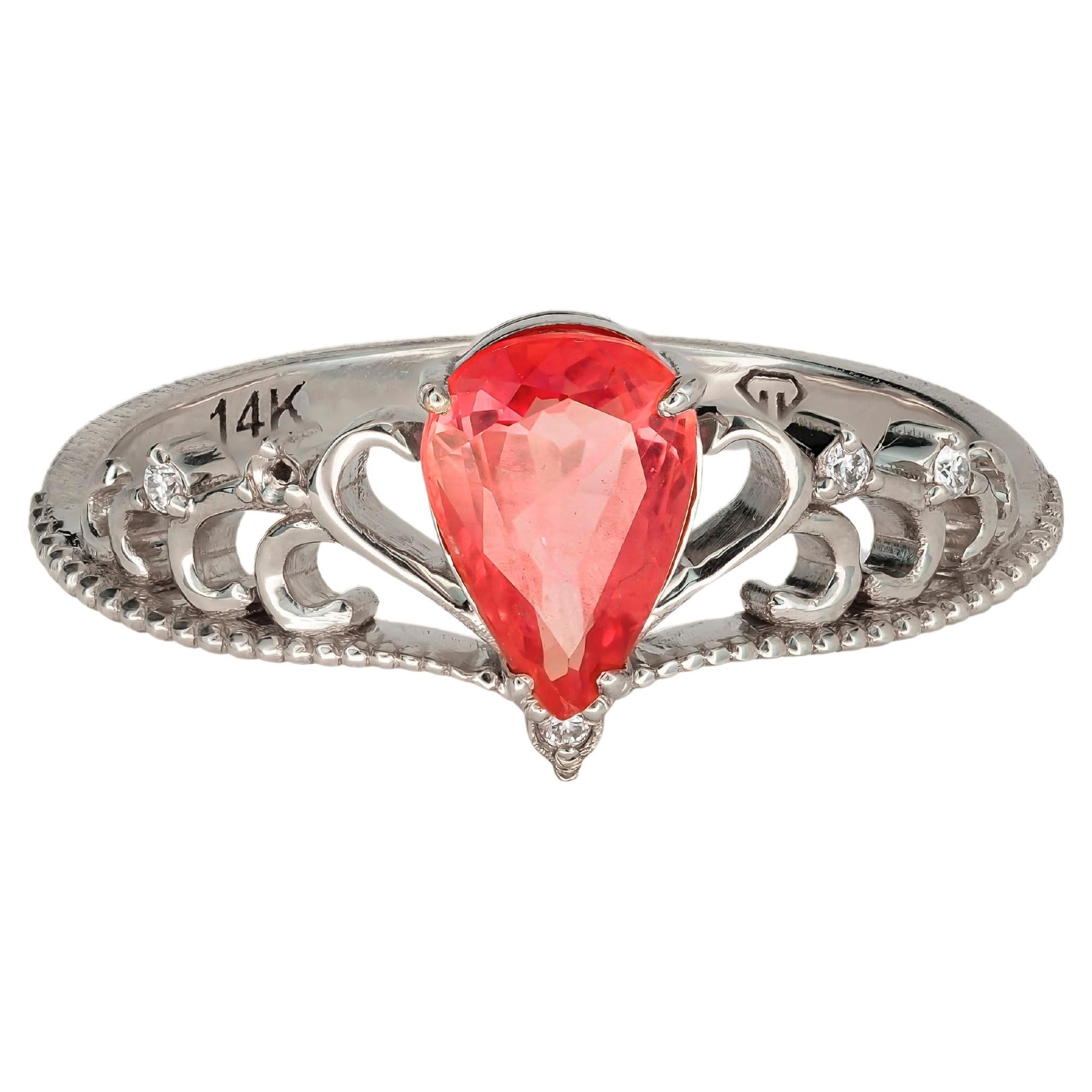 18 Karat Diamond Tiara Ring For Sale at 1stDibs