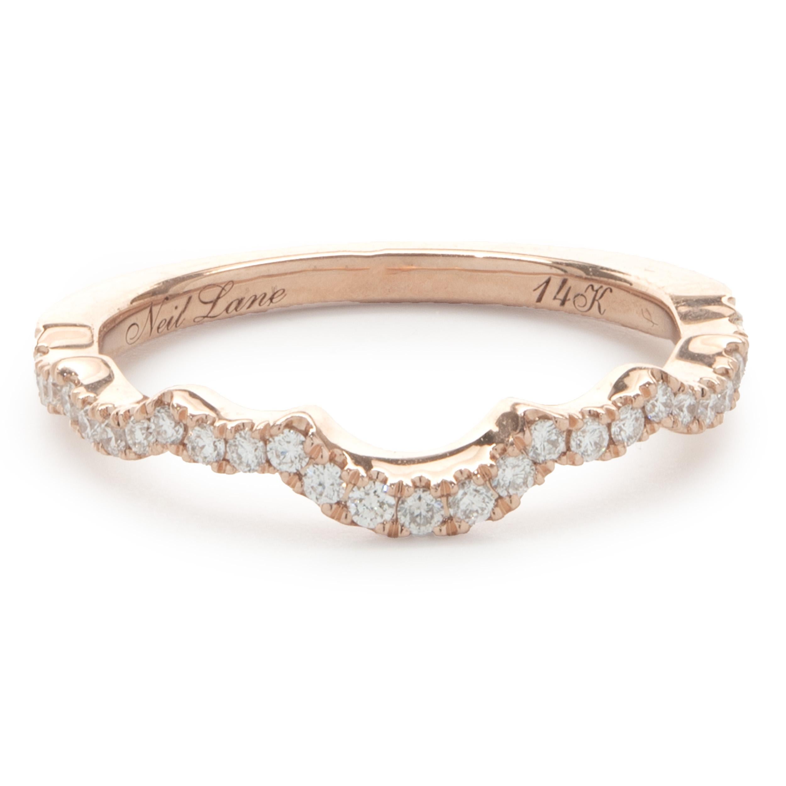 14 Karat White Gold Diamond Contour Band For Sale at 1stDibs