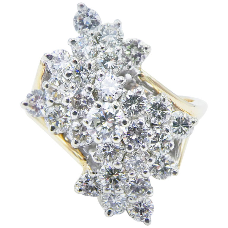 14 Karat Two-Tone 2.50 Carat Cluster Diamond Cocktail Ring For Sale at ...