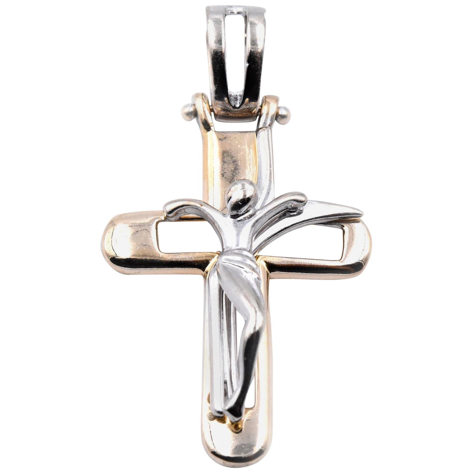14 Karat Yellow Gold Religious / Crucifix Pendant For Sale at 1stDibs