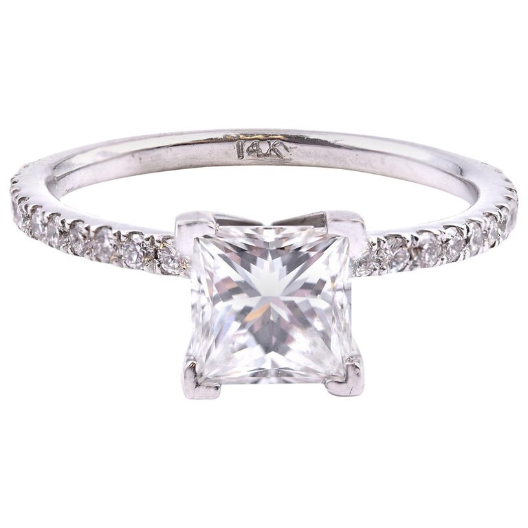 14 Karat White Gold 1 02 Carat Diamond Engagement Ring For Sale At 1stdibs