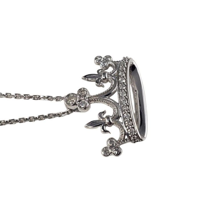 14 Karat White Gold and Diamond Crown Pendant Necklace For Sale at 1stDibs