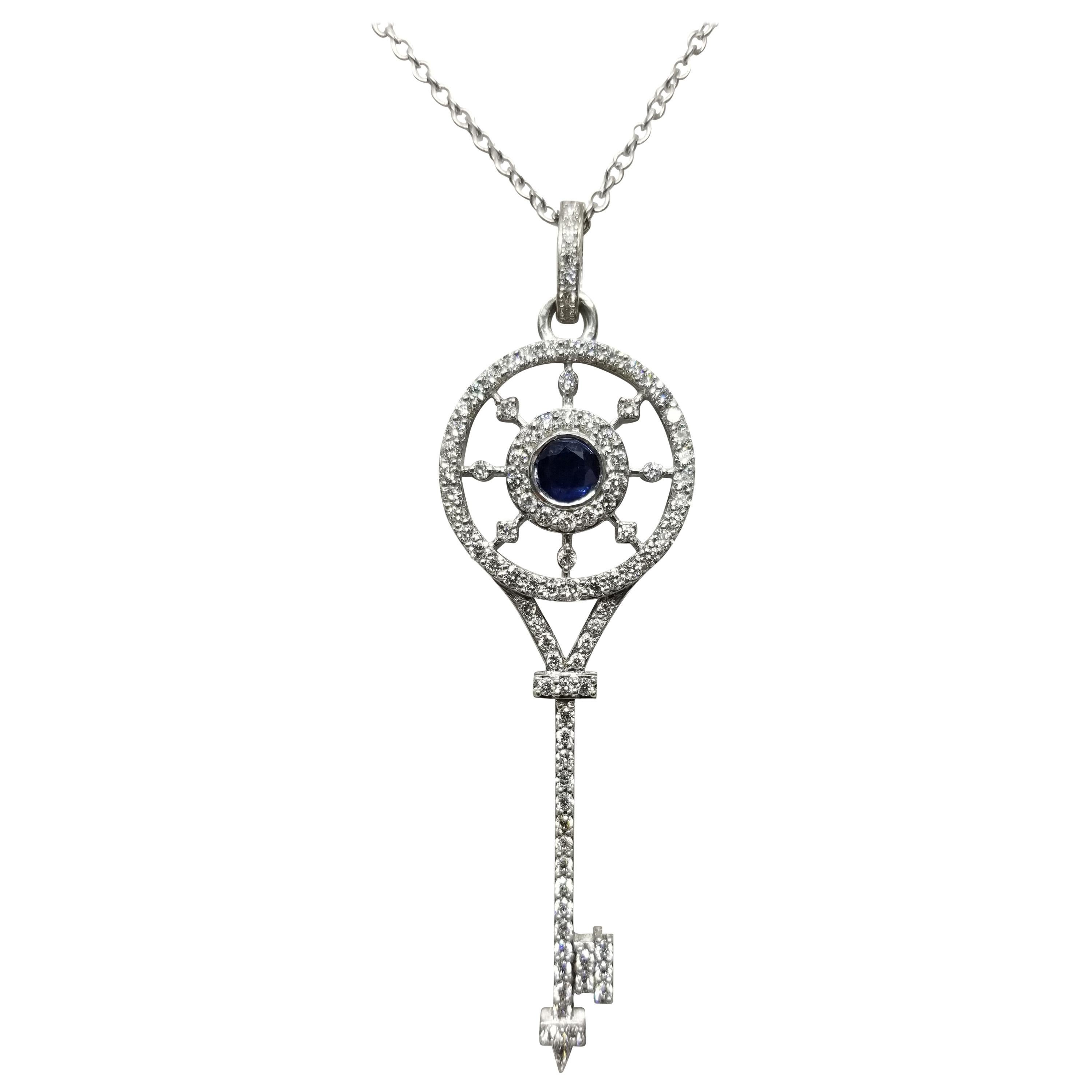 Sapphire and Diamond White Gold Pendant For Sale at 1stDibs