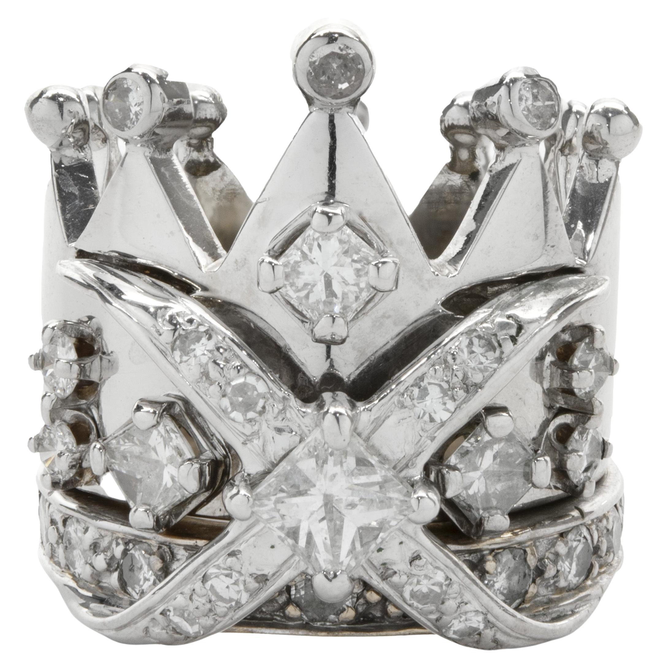 14 Karat White Gold Diamond Crown Ring For Sale at 1stDibs