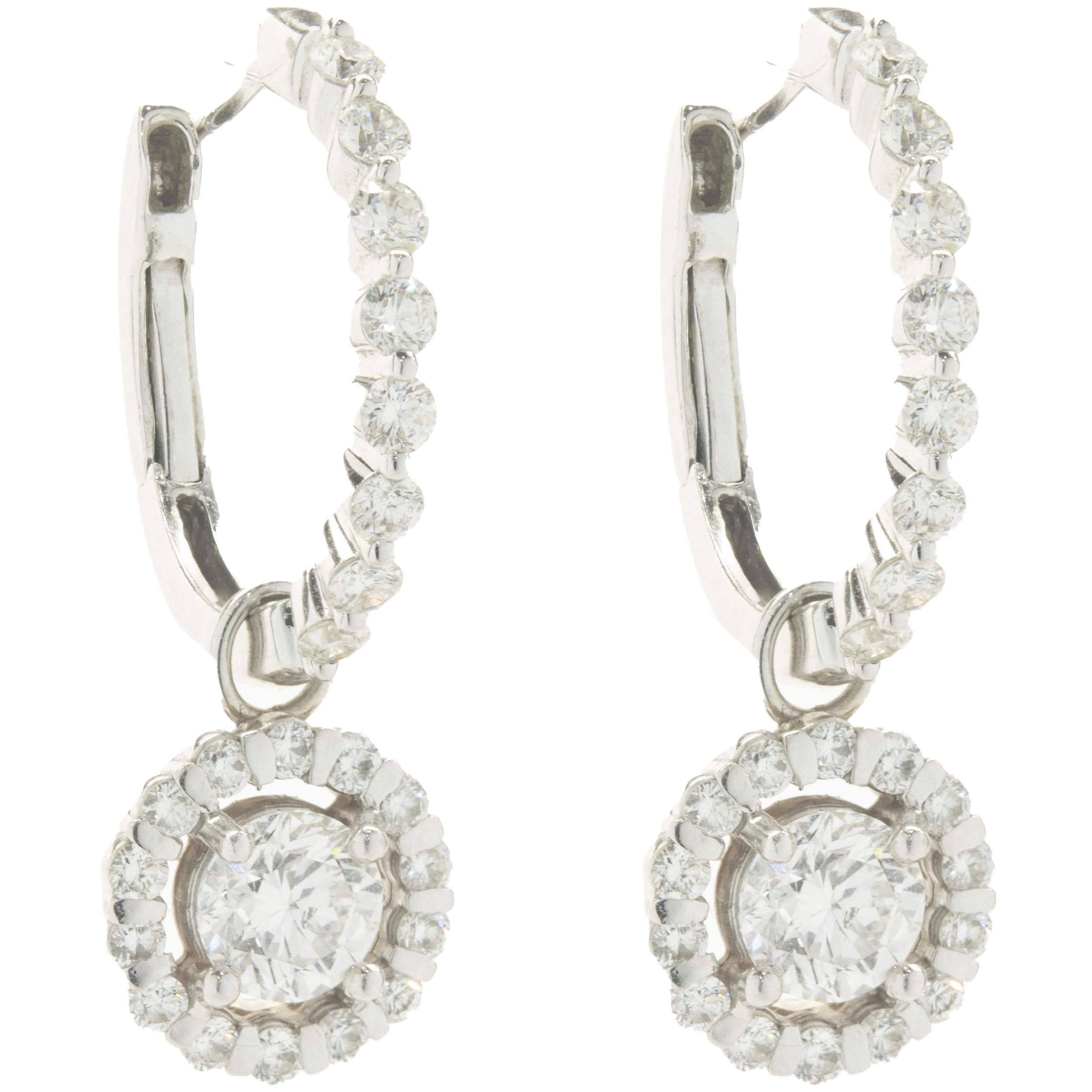 14 Karat White Gold Pave Diamond Drop Earrings For Sale at 1stDibs
