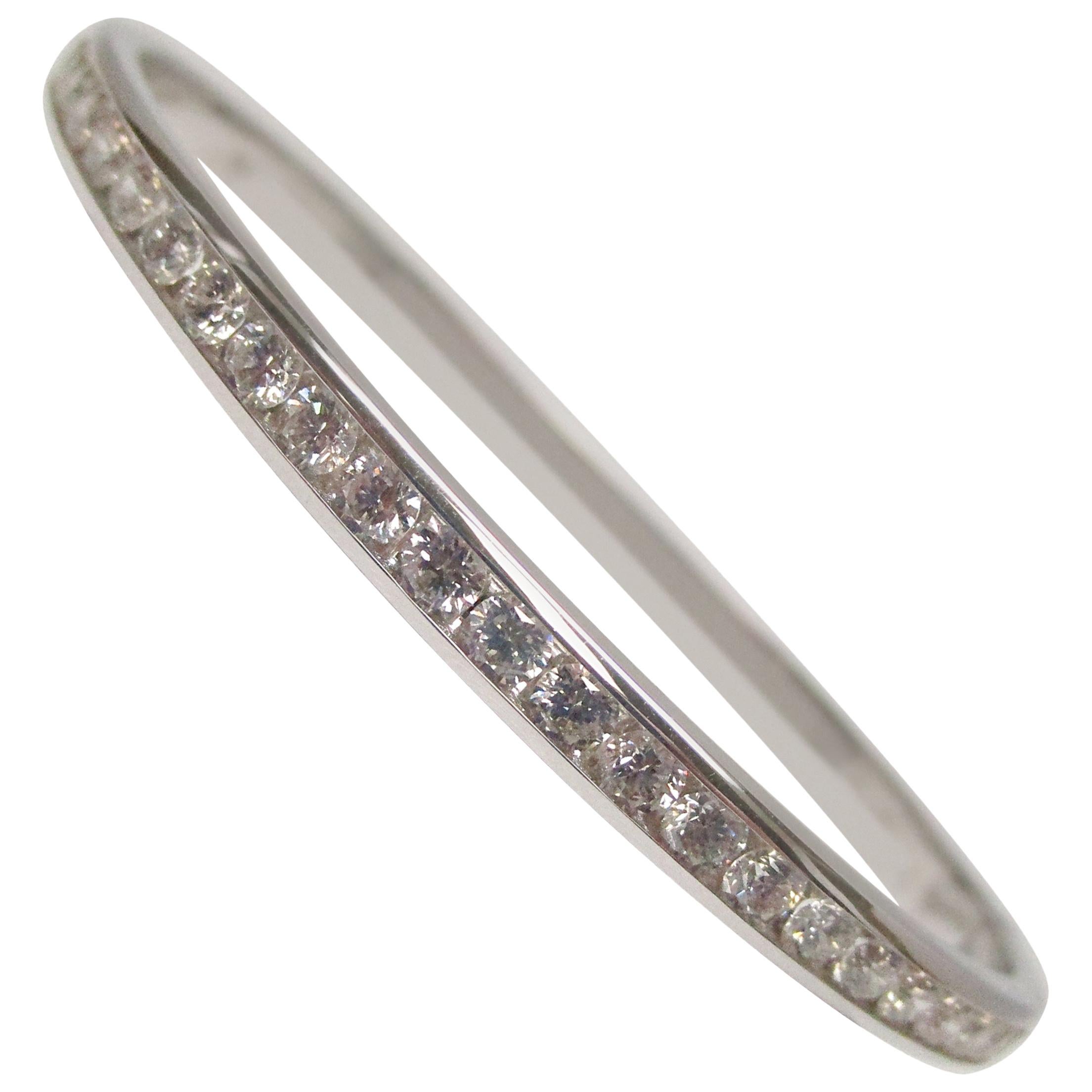 Estate Florentine Hinged Yellow Gold Bangle Bracelet at 1stDibs