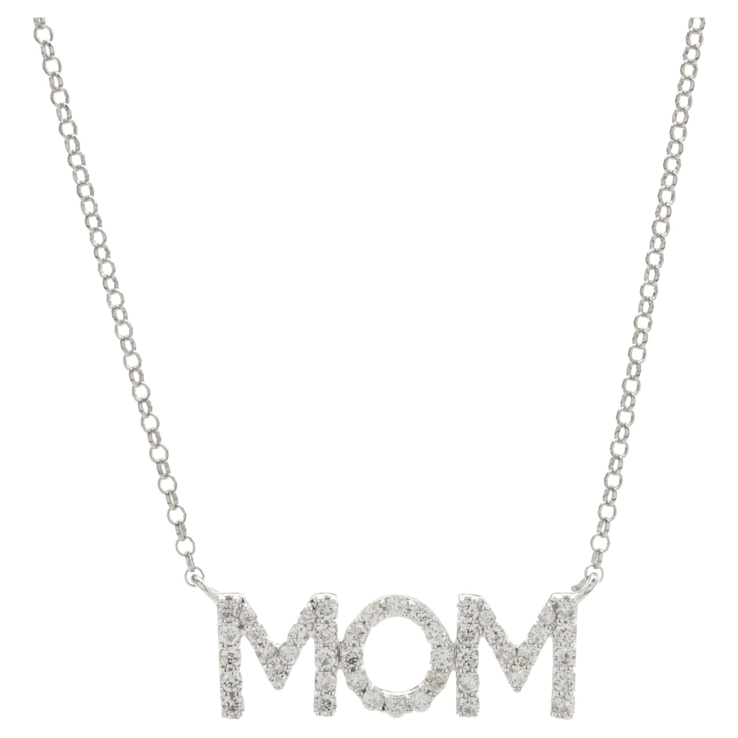 14 Karat White Gold Diamond Smile Necklace For Sale at 1stDibs