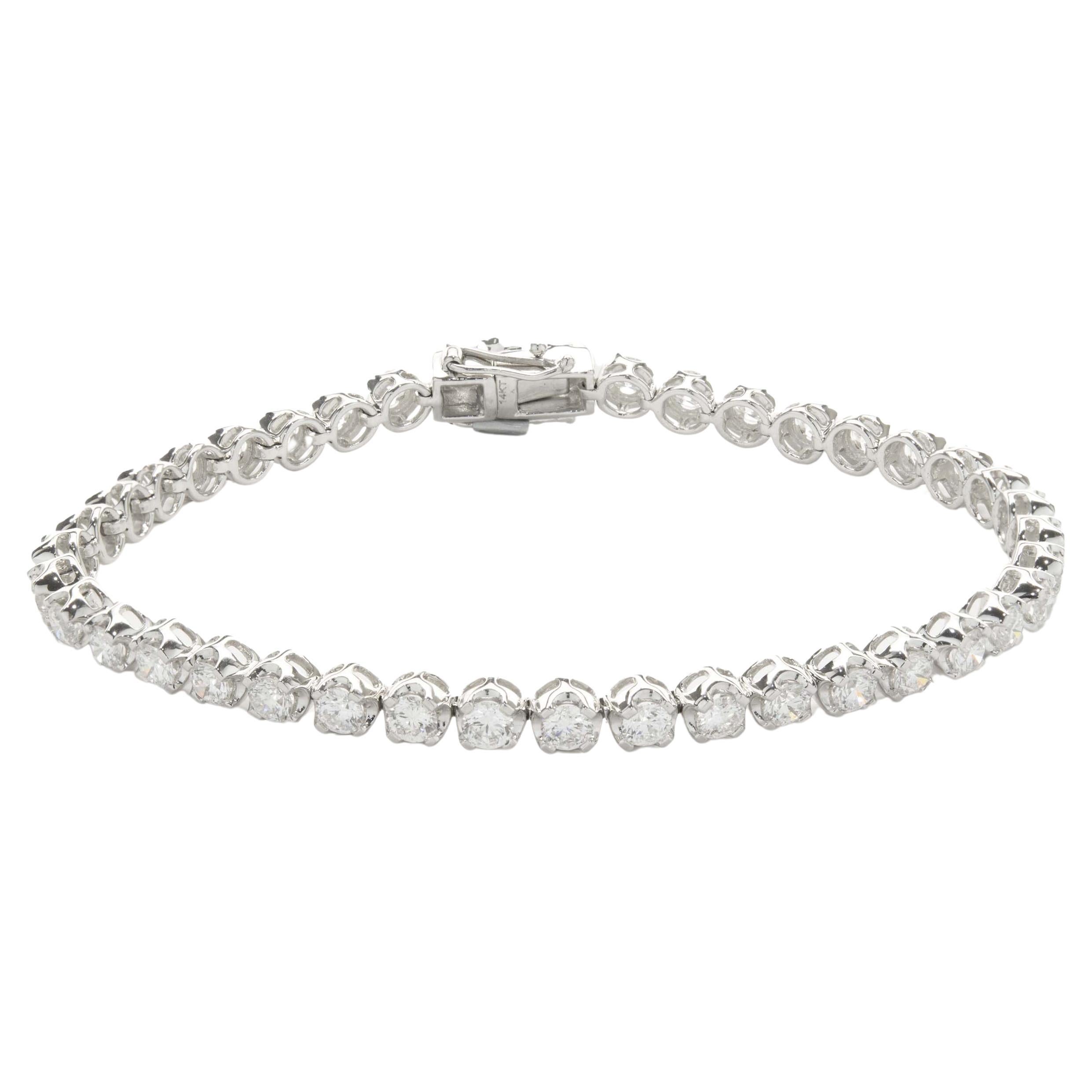 14 Karat White Gold Diamond Tennis Bracelet For Sale at 1stDibs