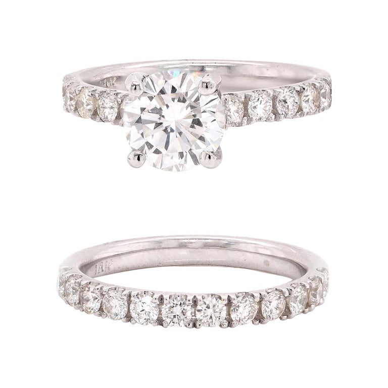 14 Karat White Gold Diamond Wed Set For Sale at 1stDibs