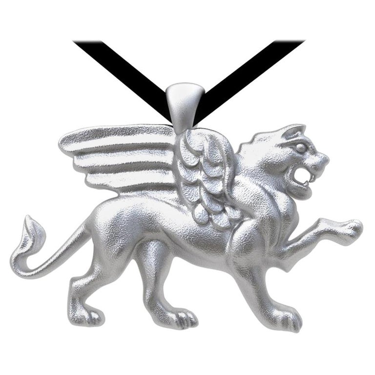 14 Karat White Gold Gryphon Pendant Necklace For Sale at 1stDibs