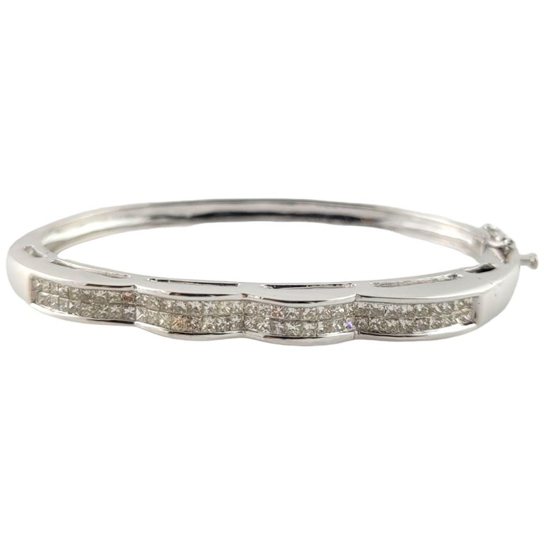 14 Karat White Gold Princess Cut Diamond Oval Bangle Bracelet For Sale ...