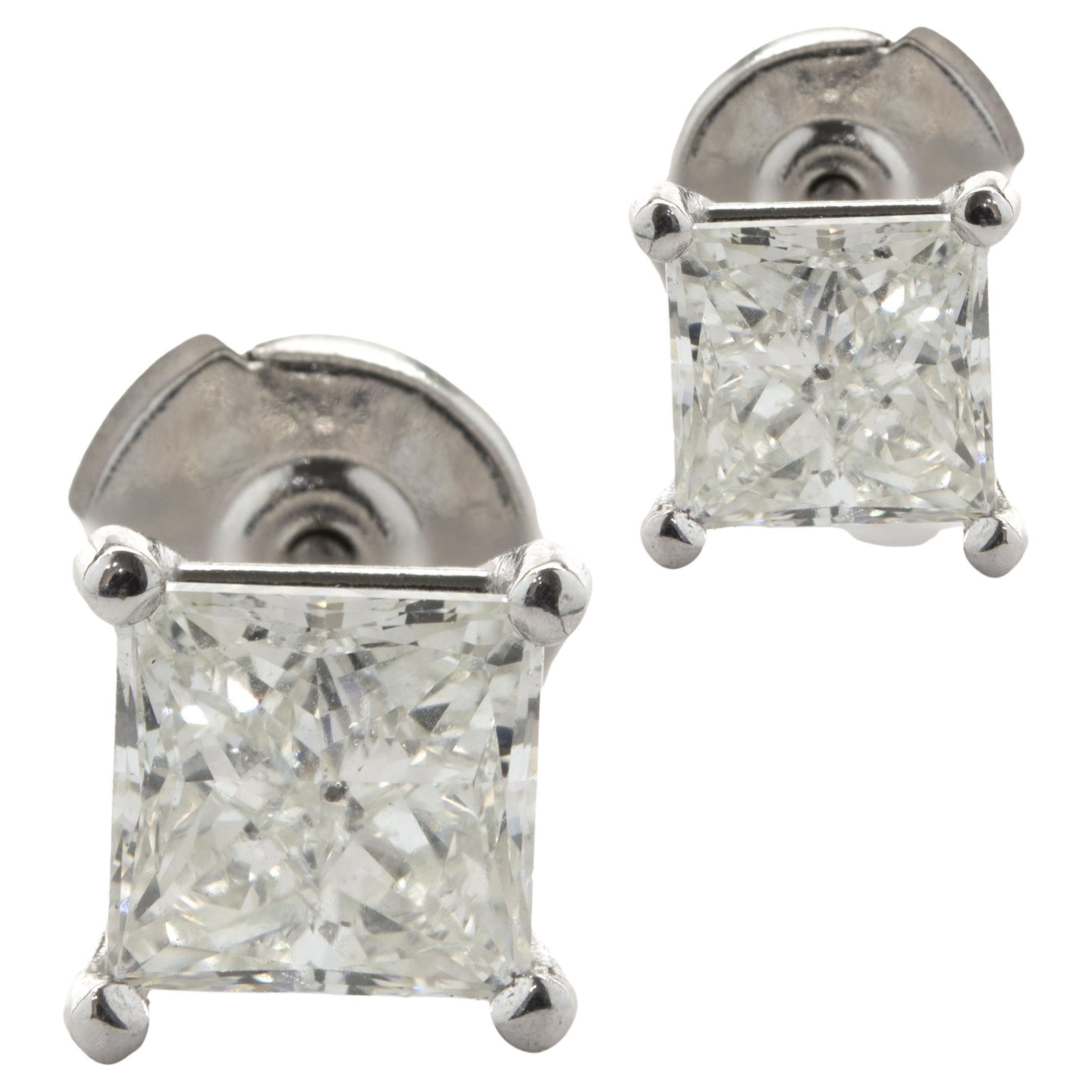 Salvini 18 Karat White Gold Diamond Princess Cut Stud Earrings at 1stDibs