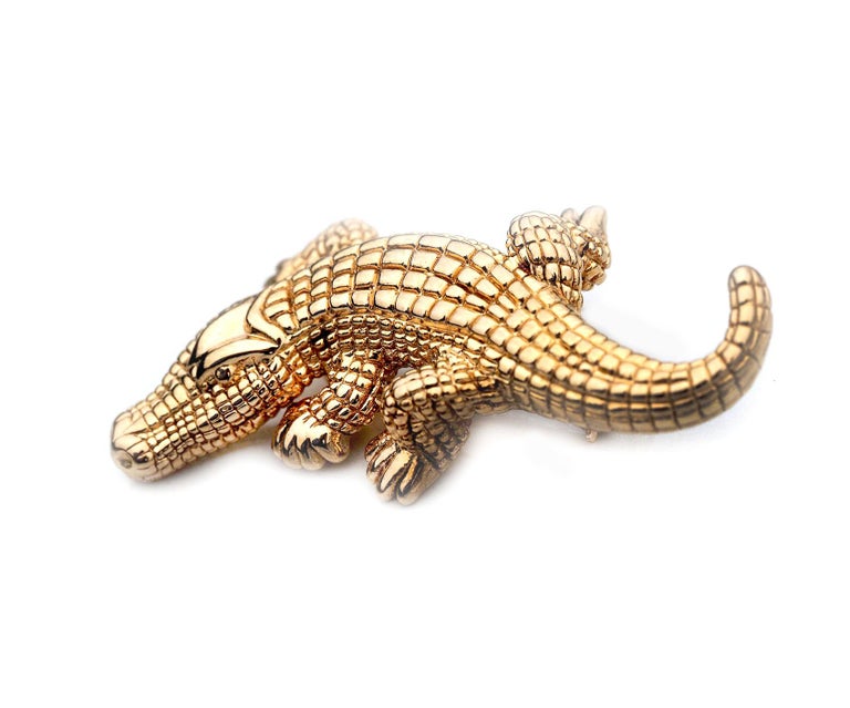 14 Karat Yellow Gold Alligator Pin at 1stDibs