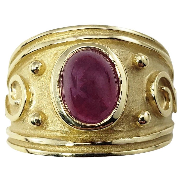14 Karat Yellow Gold and Cabochon Ruby Ring For Sale at 1stDibs