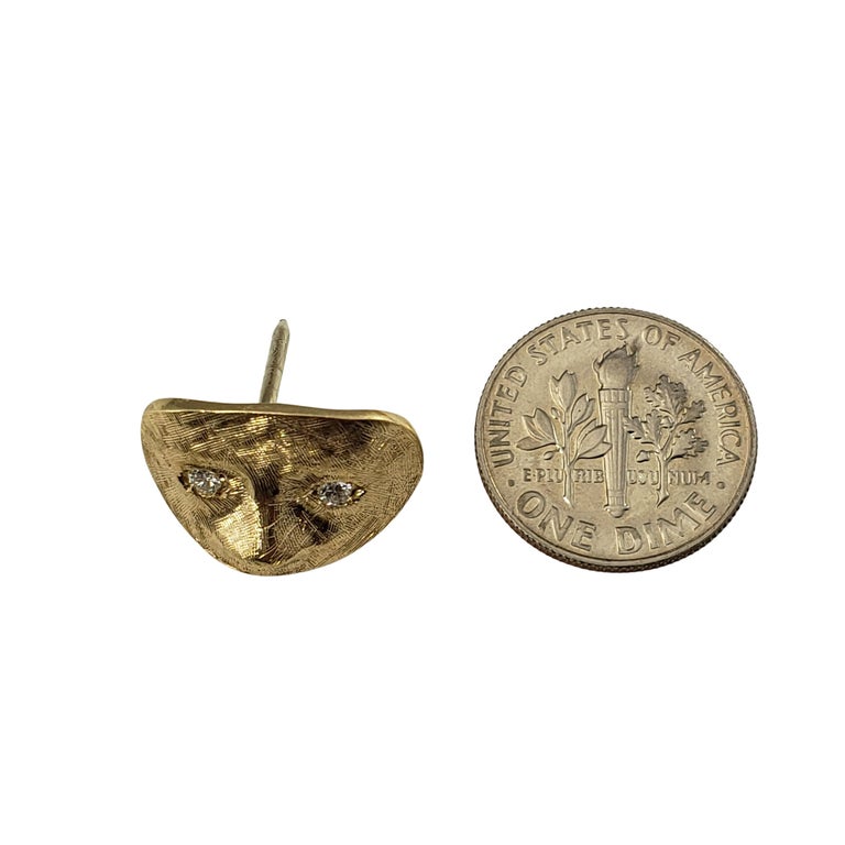 14 Karat Yellow Gold and Diamond Mask Tie Tack For Sale at 1stDibs