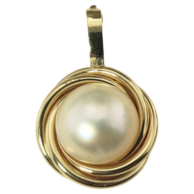 14 Karat Yellow Gold and Mabe Pearl Pendant Enhancer For Sale at 1stDibs