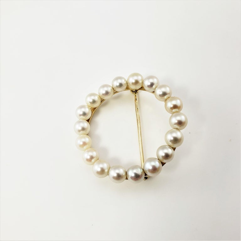 14 Karat Yellow Gold and Pearl Circle Pin / Brooch at 1stDibs