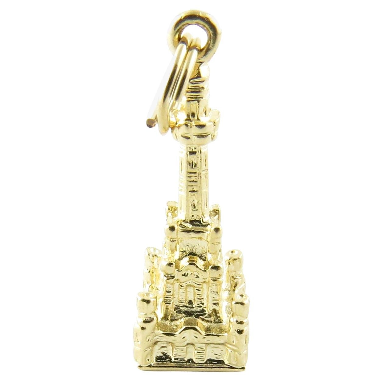 1950s Eiffel Tower Charm in 14 Karat Yellow Gold at 1stdibs