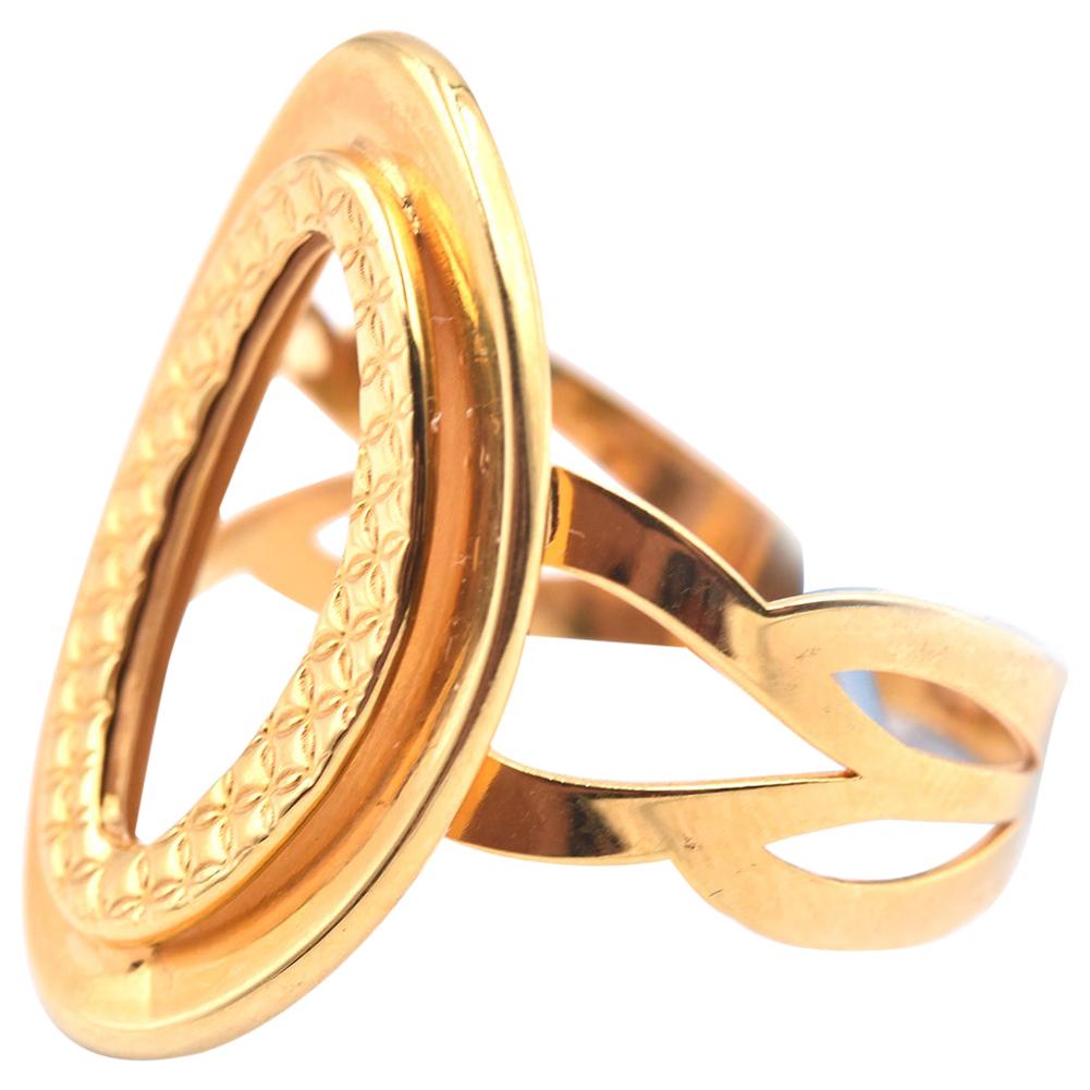 14 Karat Yellow Gold Circle Ring For Sale at 1stDibs