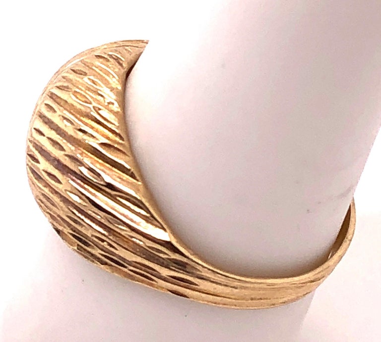 14 Karat Yellow Gold Contemporary Free Form Ring For Sale at 1stDibs