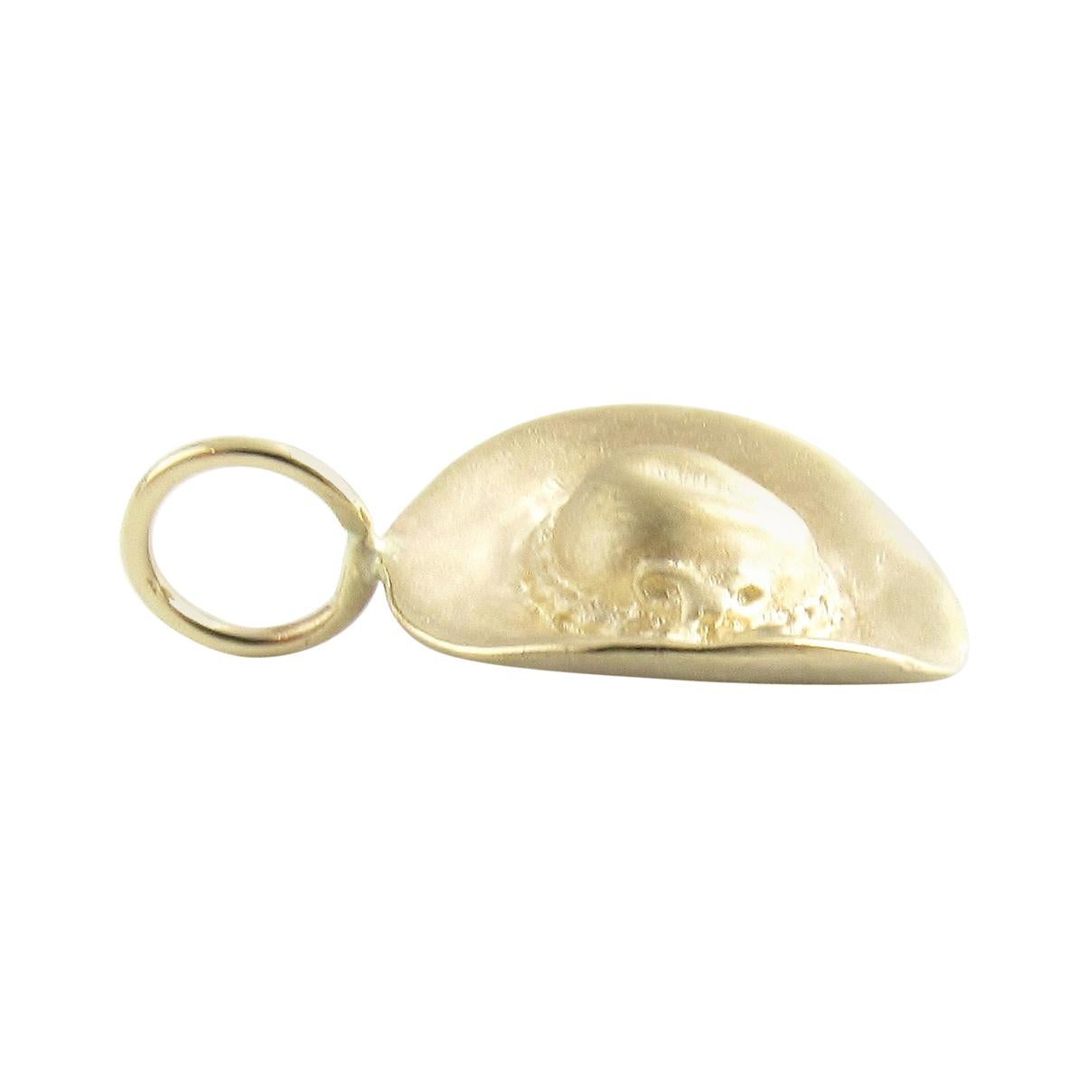 14 Karat Yellow Gold Cowboy Hat Charm at 1stDibs