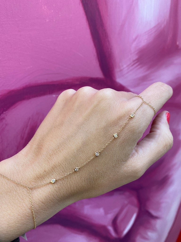14 Karat Yellow Gold Diamond Hand Bracelet For Sale at 1stDibs
