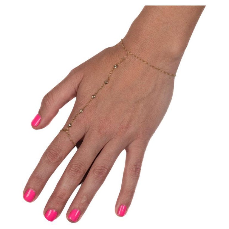 14 Karat Yellow Gold Diamond Hand Bracelet For Sale at 1stDibs