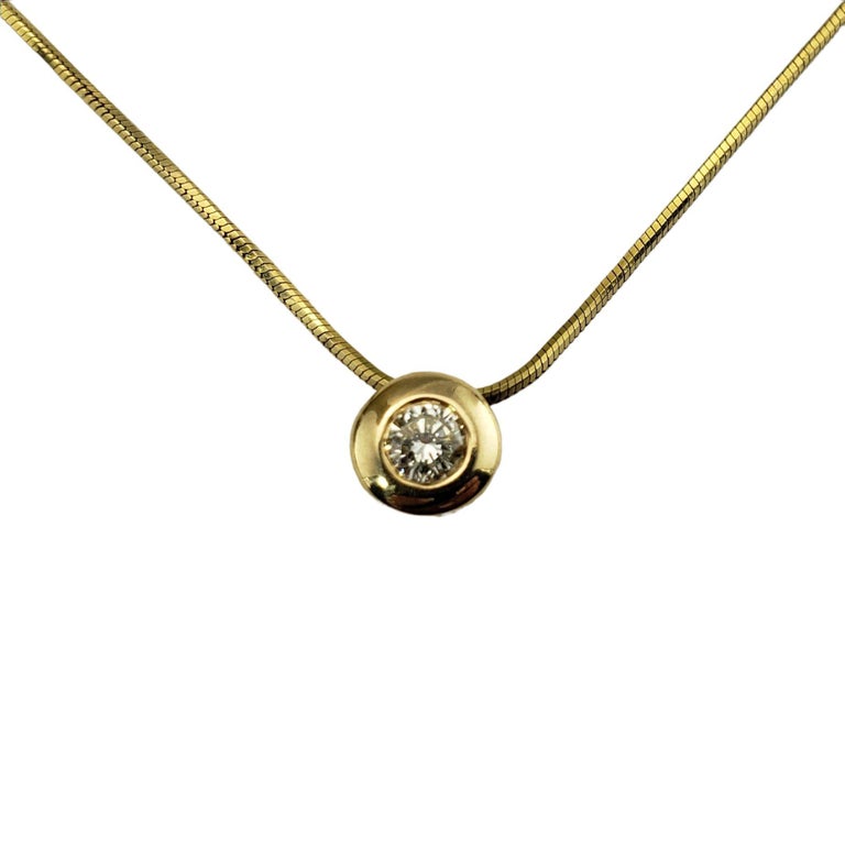14 Karat Yellow Gold Diamond Pendant Necklace For Sale at 1stDibs