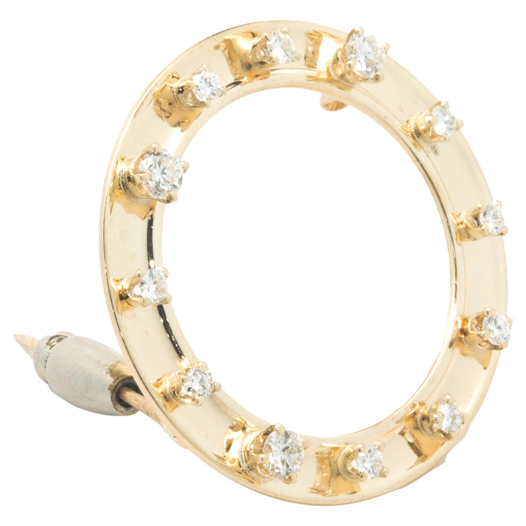 Classic Circle Round 18 Karat Gold Pin For Sale at 1stDibs | gold ...