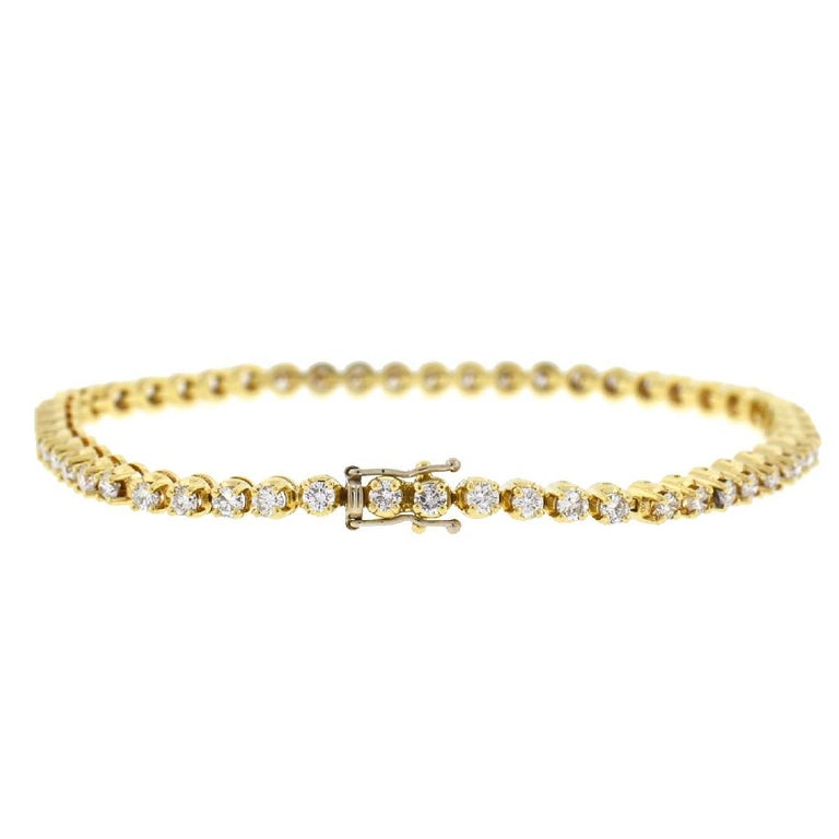 14 Karat Yellow Gold Diamond Tennis Bracelet 2 6 Carat For Sale At 1stdibs